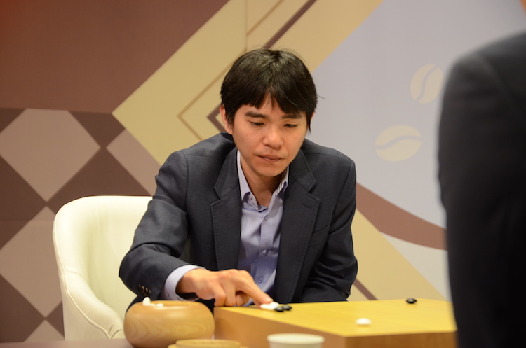 Korean Go grandmaster Lee Sedol announces launch of blockchain-based Go ...
